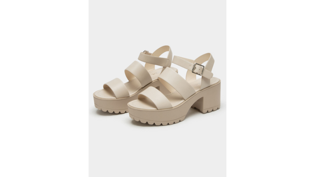 10 Comfortable Platform Shoes For College Women