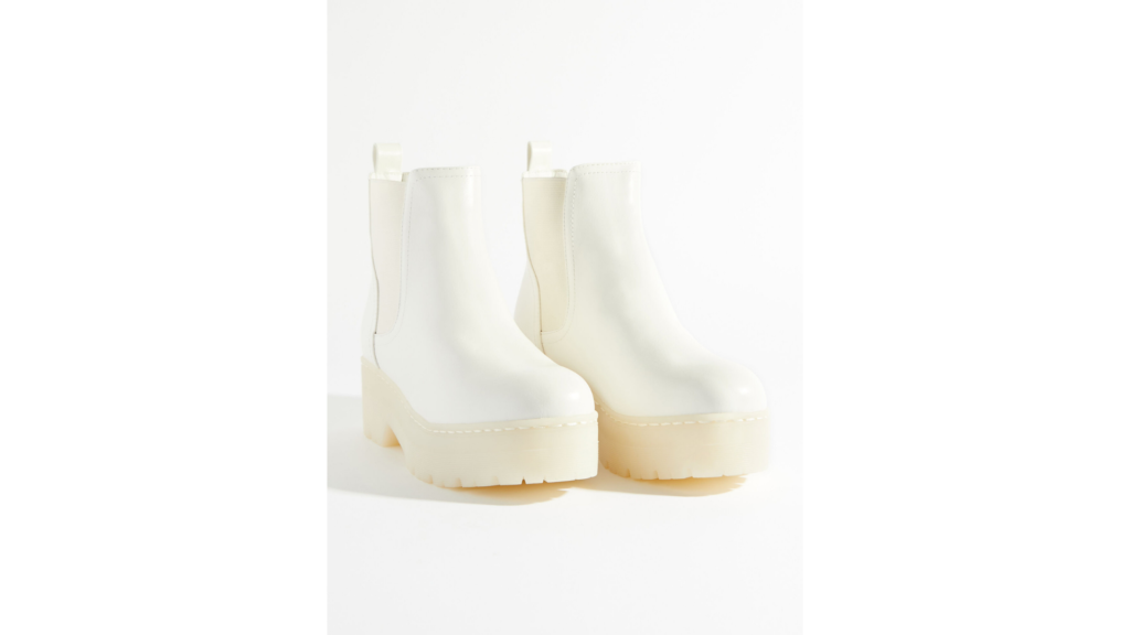 10 Comfortable Platform Shoes For College Women