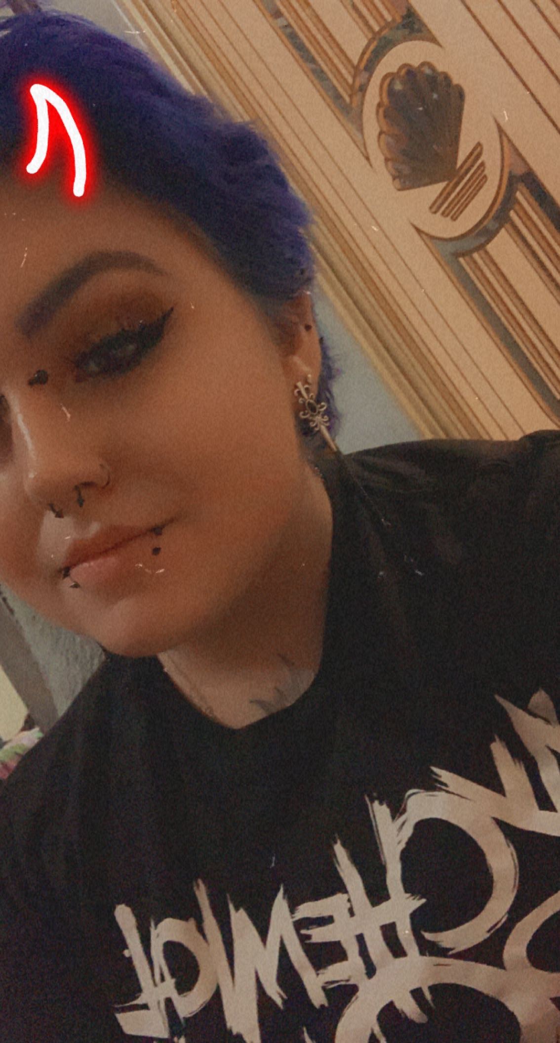 Shauna Pace's Instagram, Twitter & Facebook on IDCrawl