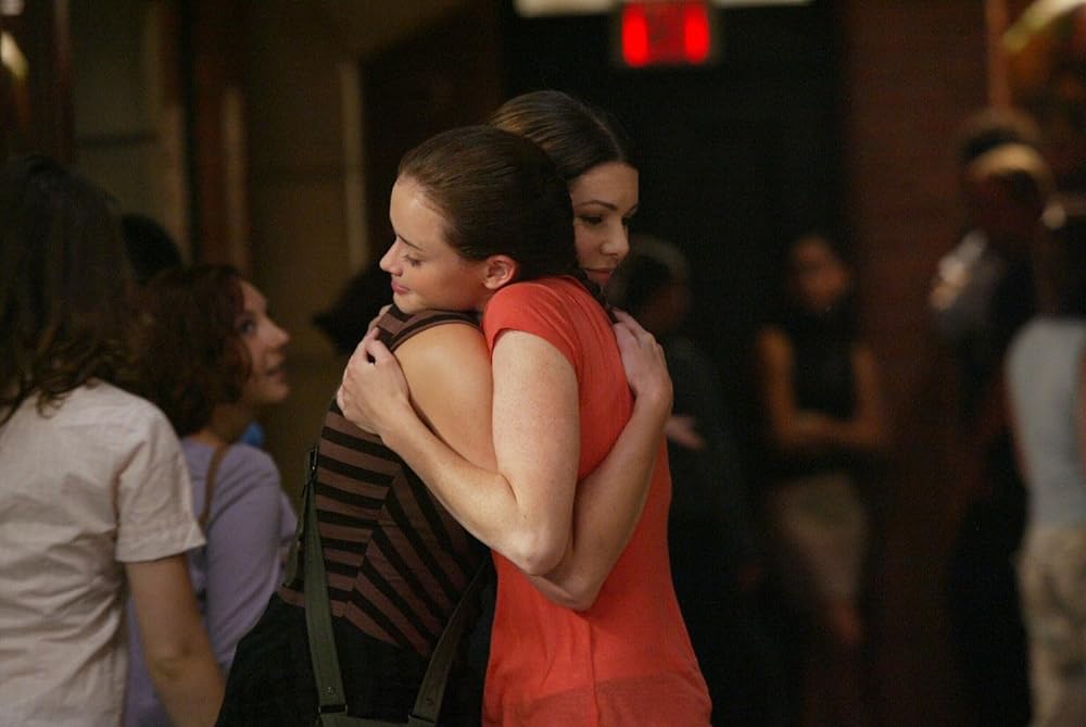 La-La Season is Finally Here: Gilmore Girls Episodes for your Fall Binge